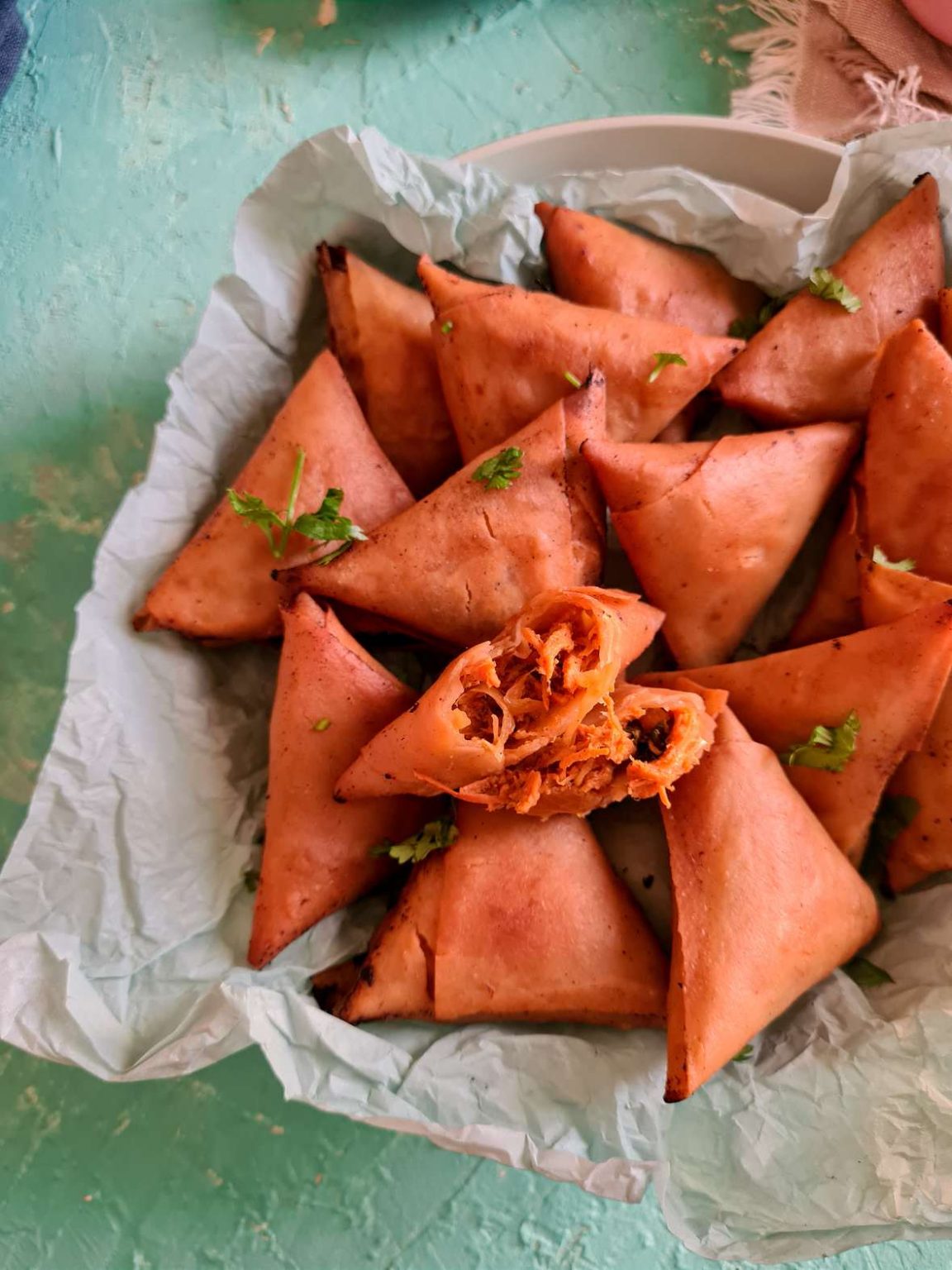 Easy Chicken Tikka Samosa – Fusion Pakistani Recipes